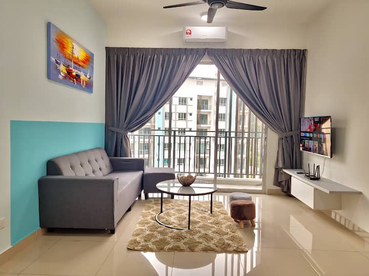 Bayu Temiang 5pax - Pool View  Suite - Seremban