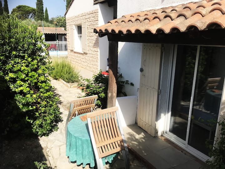 Studio Indépendant 20m2 - Arles