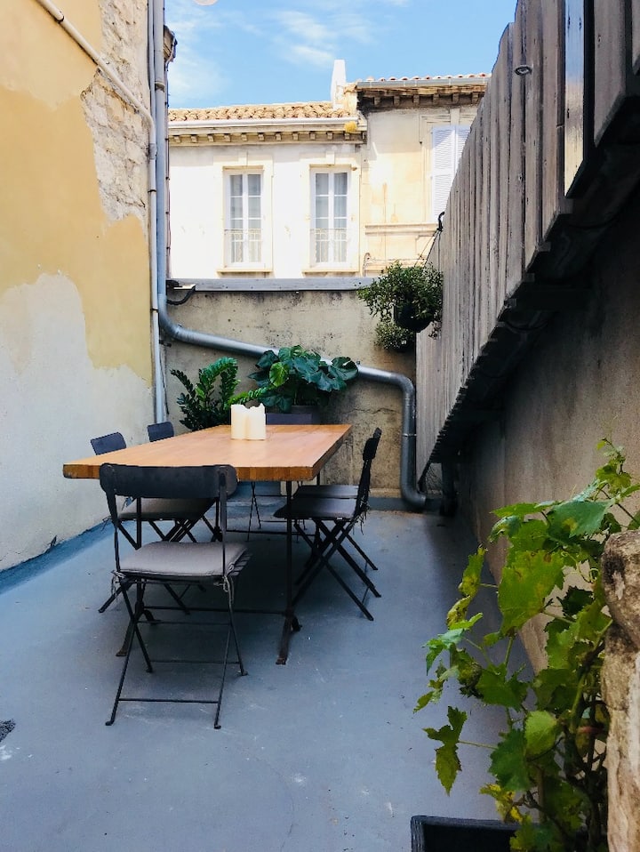 Appartement Avec Terrasse Dans La Cité Des Papes ! - Avignon
