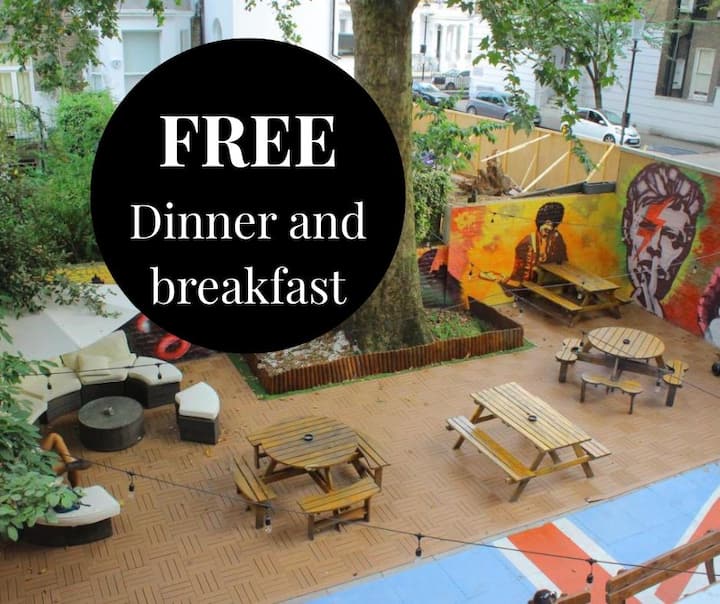 Chelsea 3 Bed Private Room, Inc Breakfast & Dinner - London
