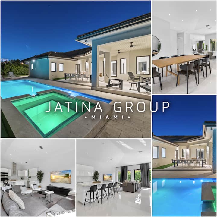 New 5br Villa With Pool And Jacuzzi Sleeps 10 - Doral, FL