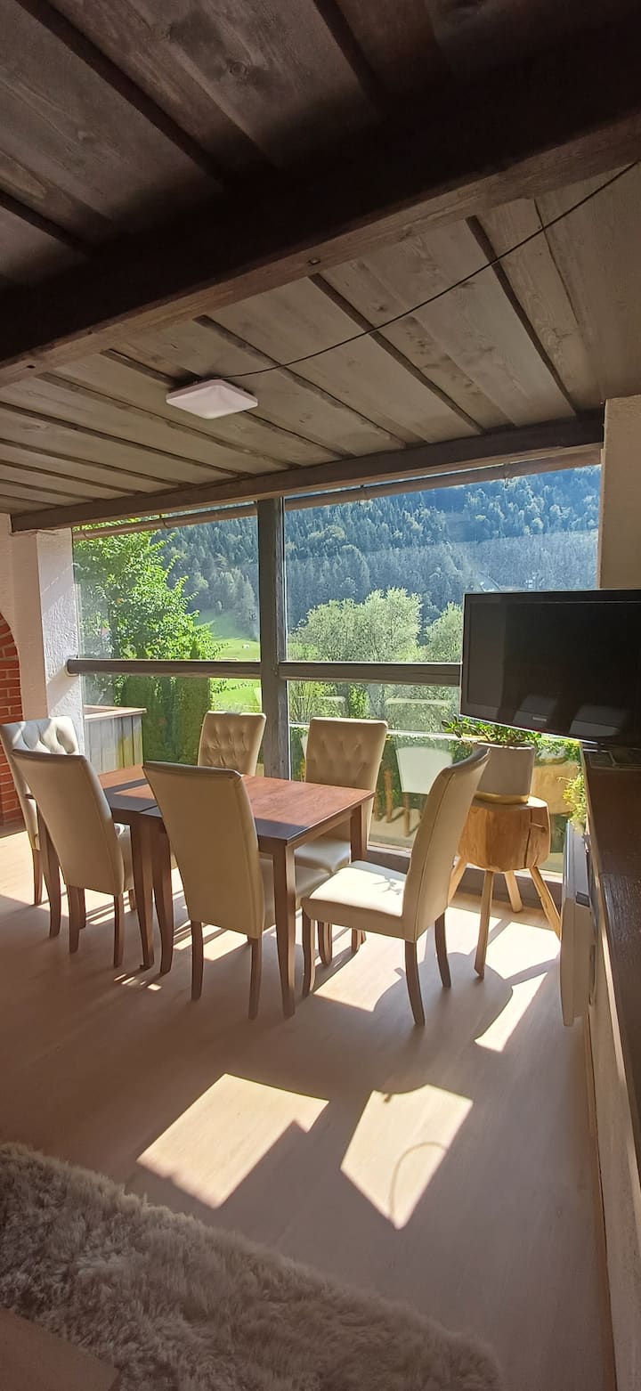 Hotel Planinka: Samostojna Hiša V Osrčju Narave - Luče