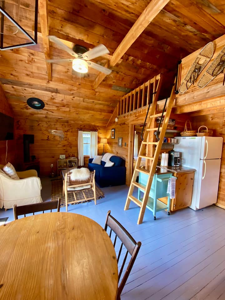 Charming Lakefront Cabin - Rangeley, ME