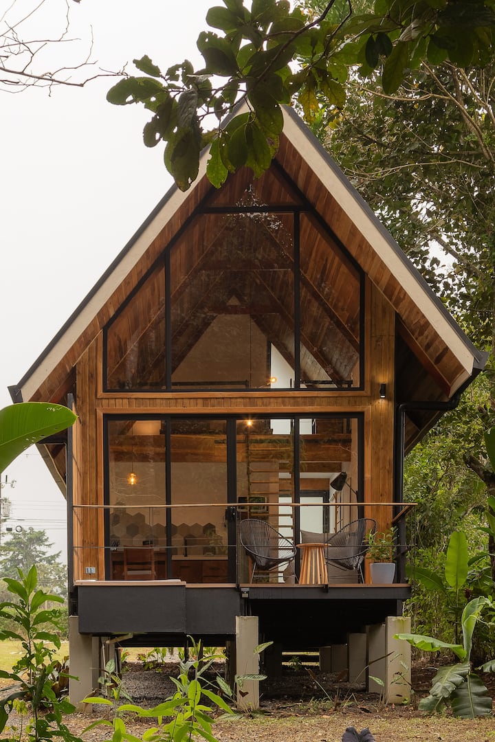 Higueron Lodge - Quetzal - Bajos del Toro