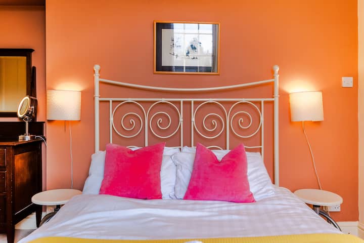 Secret Garden Townhouse In The Georgian Quarter - Birkenhead