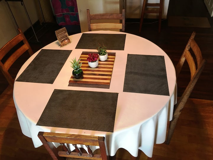 Le Fumoir Guest House Chambre Familiale - Antananarivo