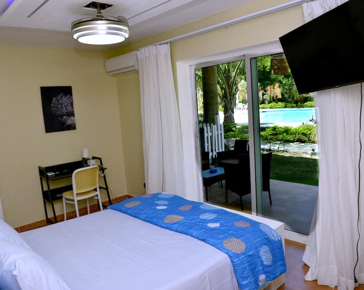 Peaceful 2br Apt W/ Pool & Private Beach Access - Punta Cana