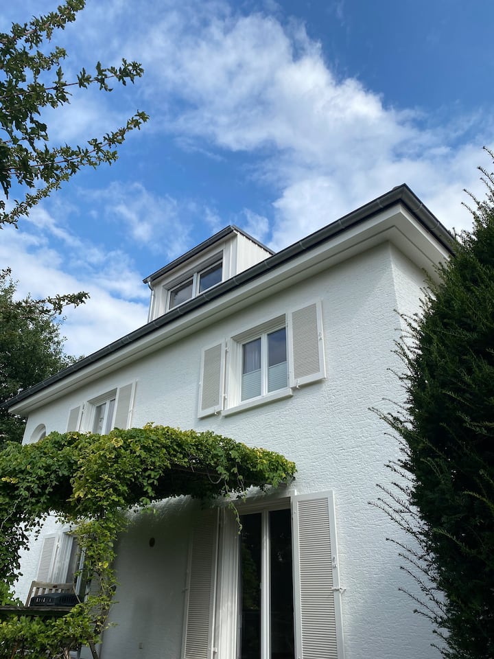 Private Room 1 In Stylish Old House - Weil am Rhein