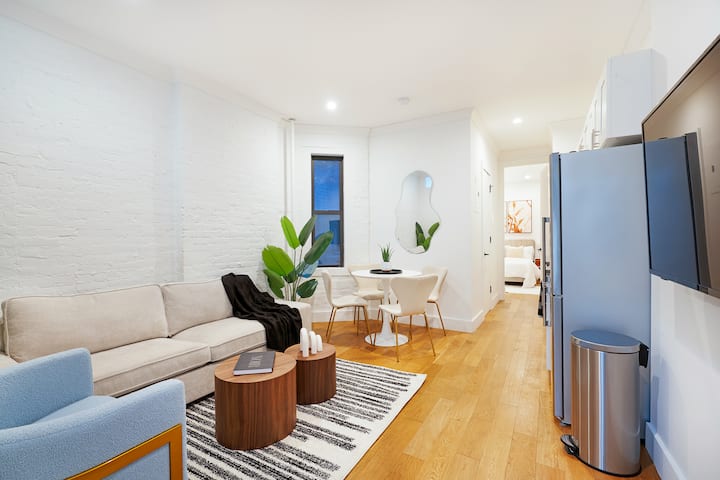 New Renovated 2br Prime Ues - New York
