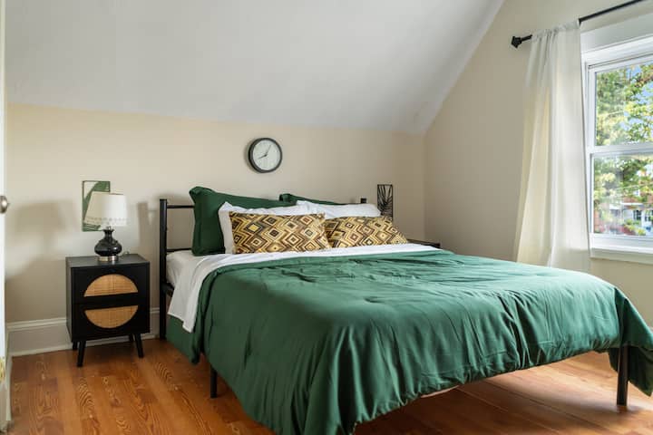 Your Charming Getaway! - Baltimore, MD