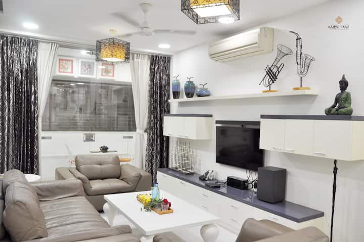 Kalpattaru Sadan, Luxurious 3bhk In Model Colony - Pune