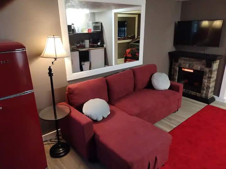 50 Shades Of Scarlet And Gray - Lancaster, OH