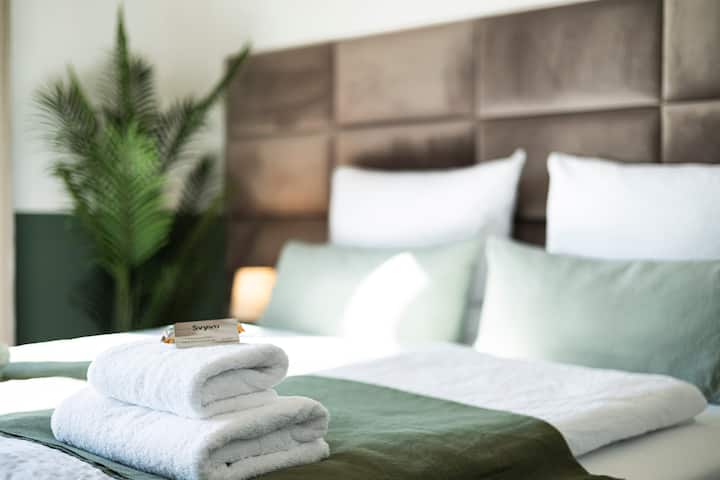 Elegant Xl Suite | Parking & Ps5 | Top Location - Cologne