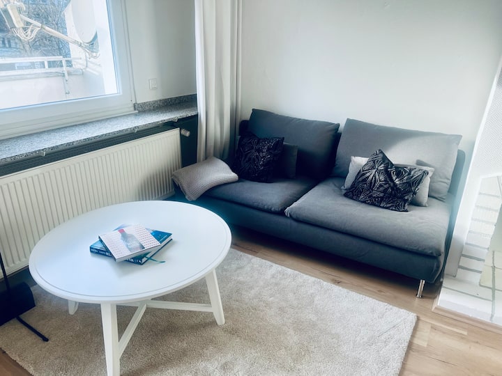 Cosy & Central Apartment Düsseldorf - Düsseldorf