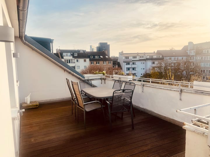 Cosy & Central Apartment Düsseldorf - Düsseldorf