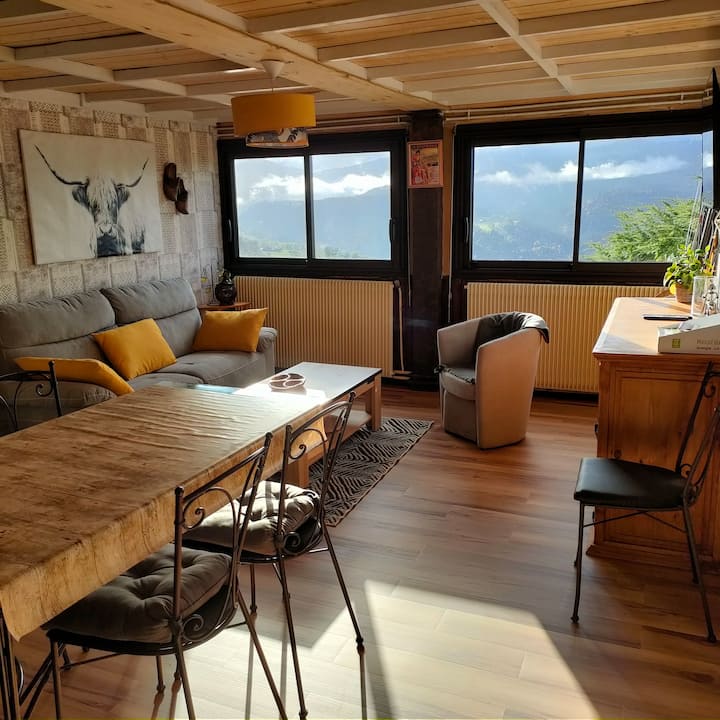 Grand Appartement Superbe Vue - Murat-le-Quaire