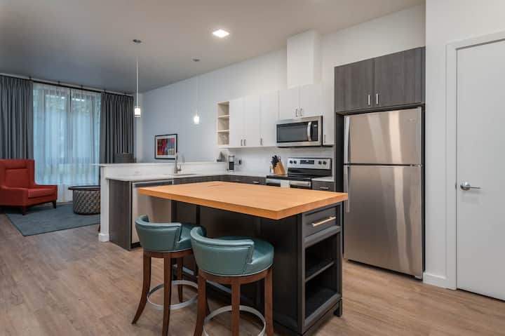 1 Bed, Oak A, In Market District, Downtown Eugene - 유진