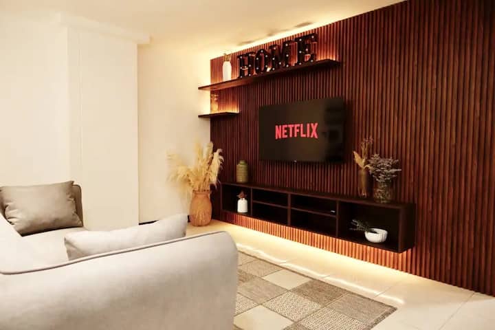Apartamento Deluxe   En Envigado - Envigado