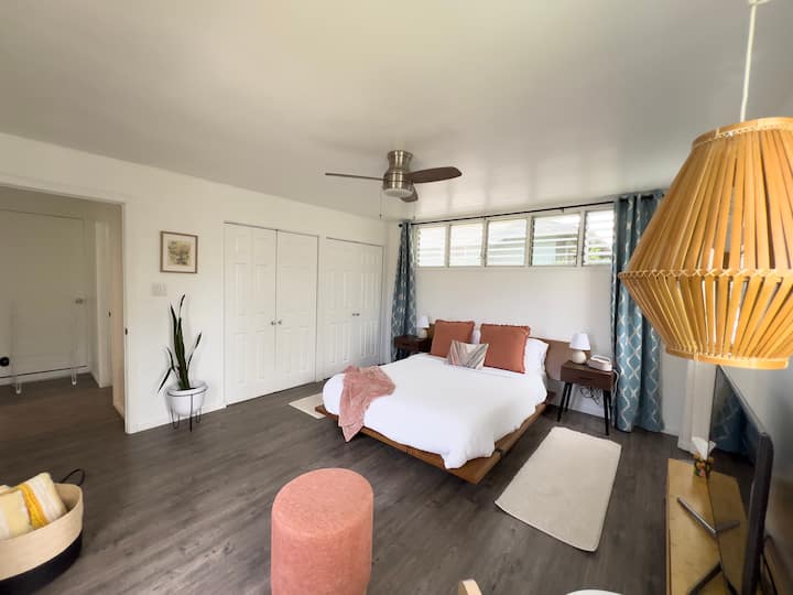 Cute, Cozy 1 Bed Walk To Beach - Kailua, HI