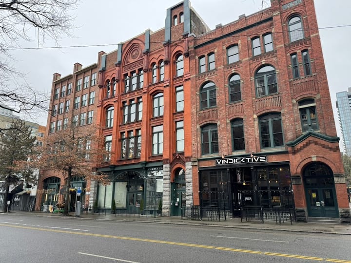 Belltown Seattle Studio Condo Walkscore99 - Seattle
