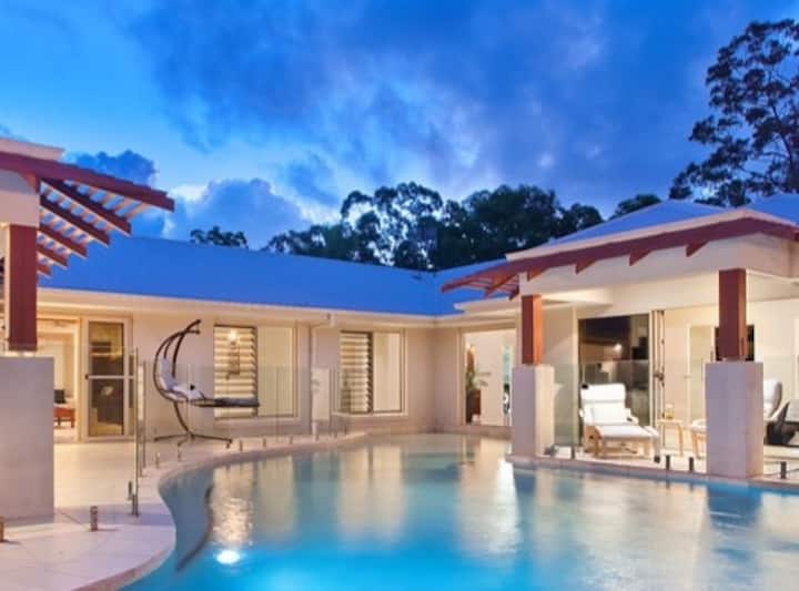 Twin Room In Luxury Home - Noosa