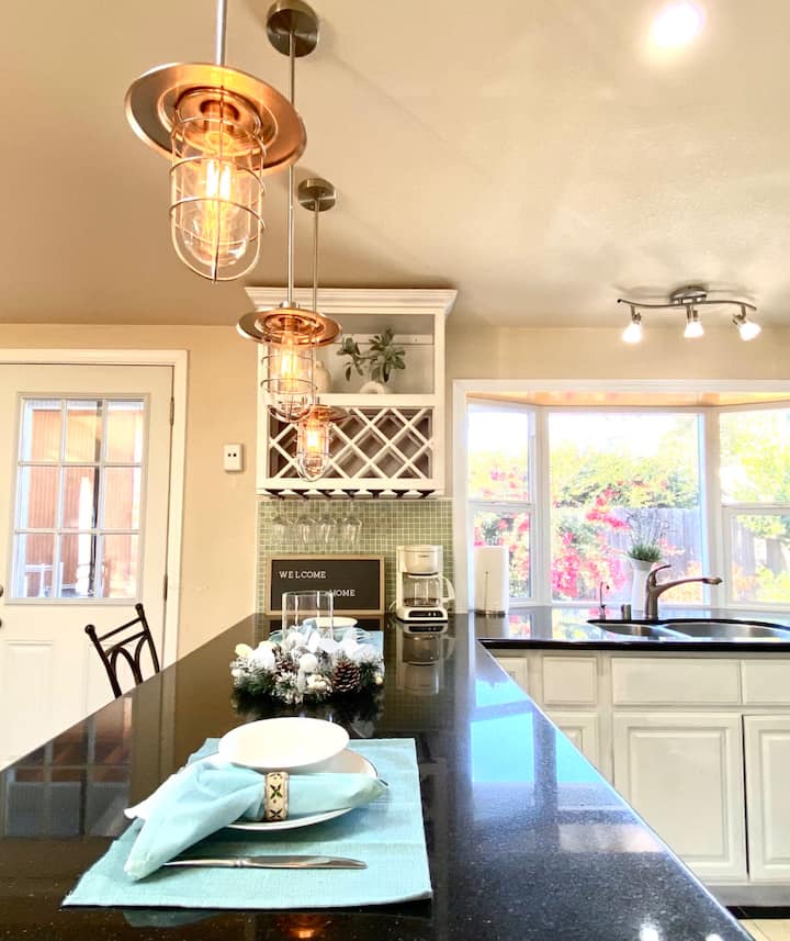 3b2b Sunnyvale House G00gl - Sunnyvale, CA