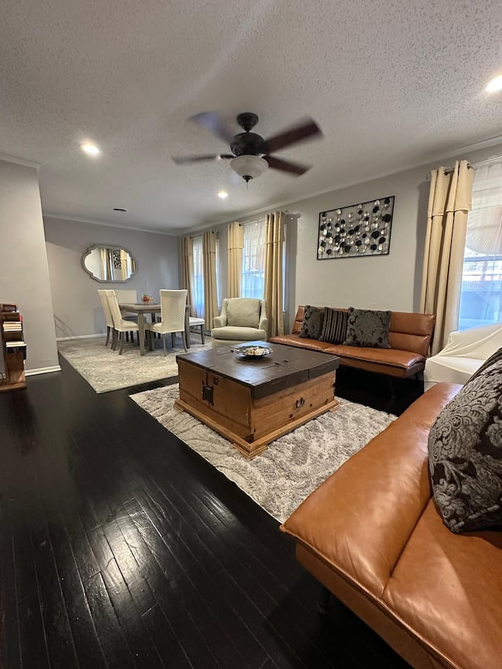 Cozy Home Close To At&t Stadium - Arlington, TX