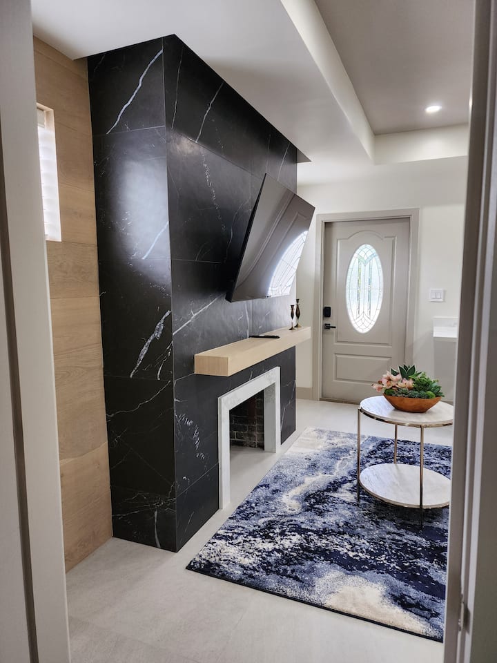 Paseo Luxury Escapes Minutes From Miami Beach - Miami, FL