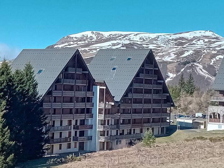 Cocon Cosy & Piscine Couverte Chauffée Super Besse - Besse-et-Saint-Anastaise