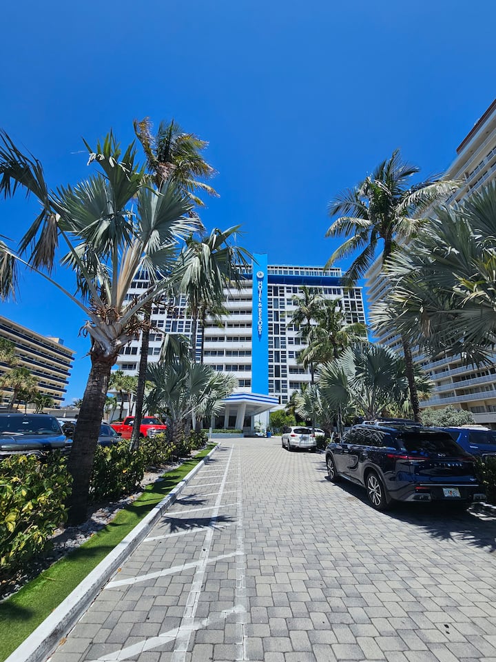 615-617 Condo At Galt Ocean On The Beach - Fort Lauderdale