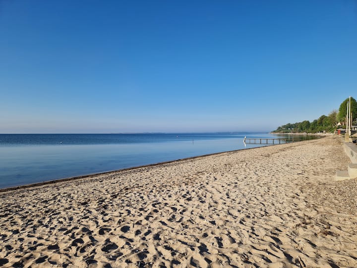 Det Skønneste Sommerhus Ved Strand Og Skov - Denmark