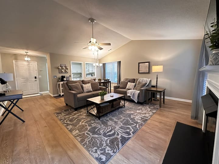 3 Miles To Wake Forest, Baptist & Forsyth Hospital - Winston-Salem, NC