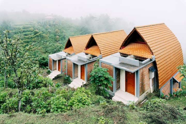 Camaradvipa Deluxe Villa, Munduk Mountain - Munduk