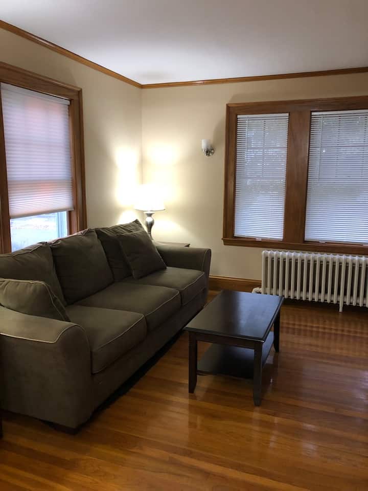 25a1 | The Alameda 1 | 2br 1b W/ac & W/d | Private - Newton, MA