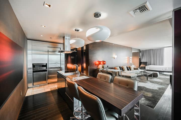 Qa23* 1bd/1.5ba Strip View W/open Balcony/sleeps 6 - Las Vegas Strip, NV