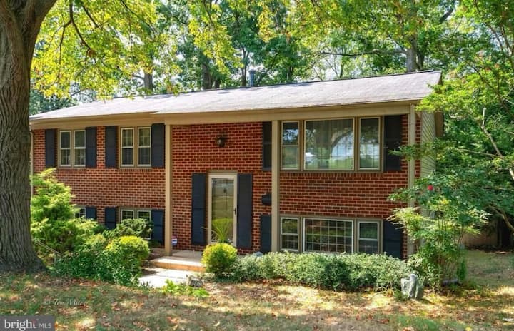 Charming Family Retreat - Essex, MD