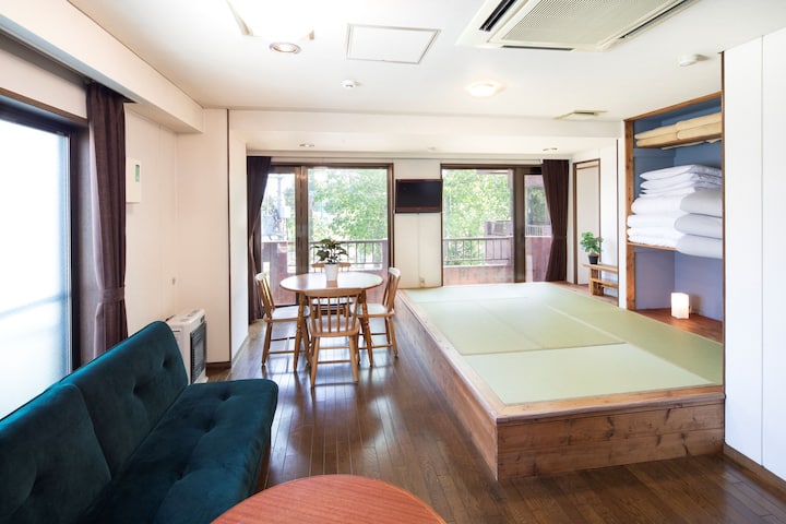 Cozy & Sunny Parkside Studio Sapporo | Subway 350m - Sapporo