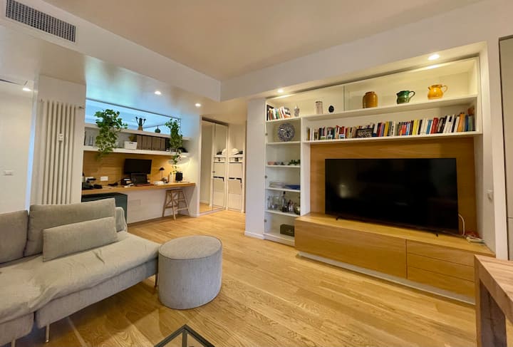 Appartamento Di Design Con Terrazzo A 2 Min Da Mm3 - Italy