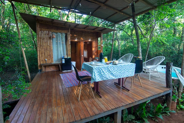 Casa De Bamboo En El Monte - Paraguay