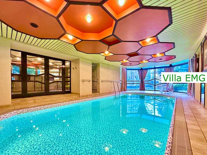 Luxury Spa Holidays Villa Emg Baden-baden Pool 22p - Baden-Baden