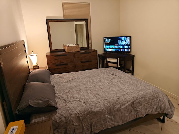 Pet-friendly 3b 2b Cute Bungalow In A Perfect Area - Mesa, AZ