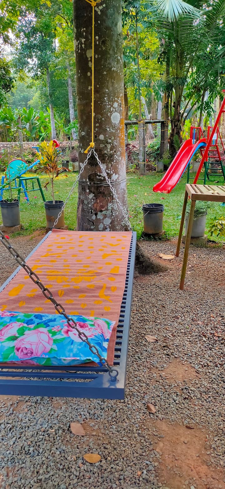 Pool Stay Near Kumarakom - Kottayam
