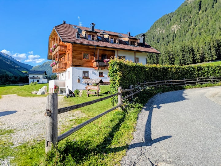 Kuhnehof - Ferienwohnung 2 - Innichen