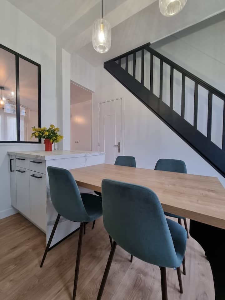 "Au Gré De L'écume" - Bénédictine - 2/4 Voyageurs - Fécamp