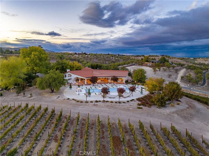 Vino Vista Villa - Paso Robles, CA