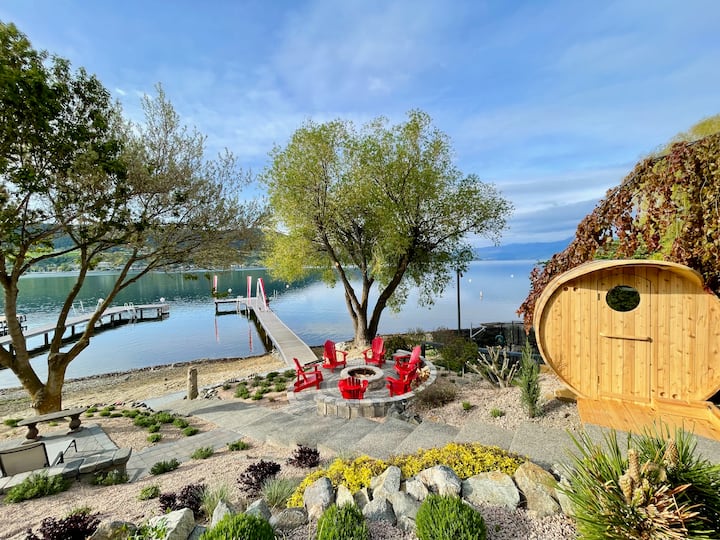 Lavender Daze - Luxurious Guest Lakehouse - Vernon