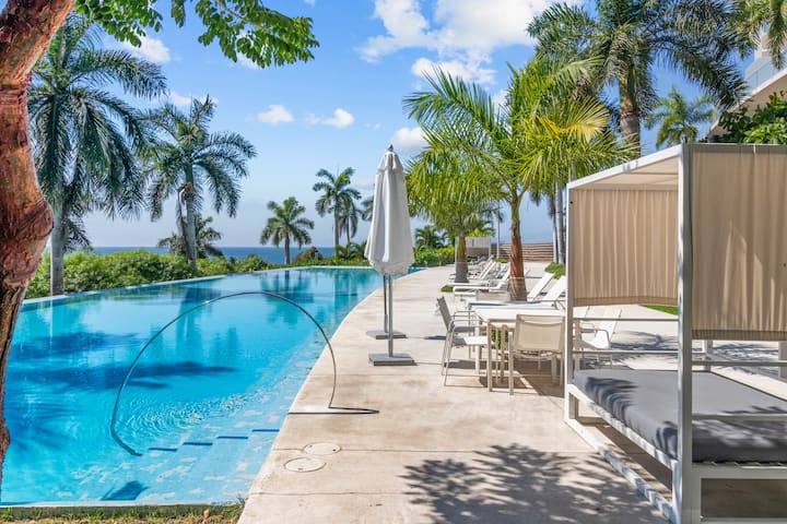 Bolongo Bliss: Your Exclusive Beachfront Getaway - Punta Mita
