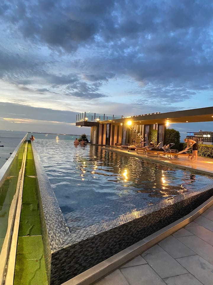 Stylish Sea View 1br High Floor #Ta48125 - Pattaya