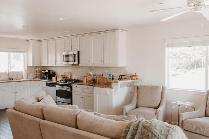 Rose Beach Condo - Pismo Beach, CA