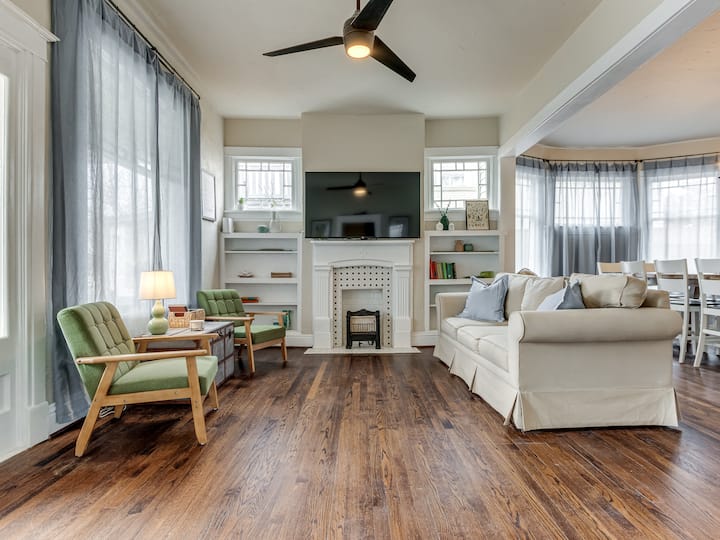 Spacious | Historic | Plaza District | Large Group - Bricktown - Oklahoma City